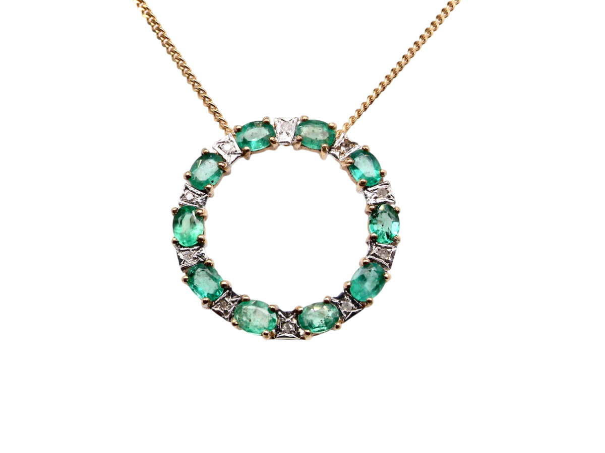 An Emerald and Diamond pendant – Vintage Tom