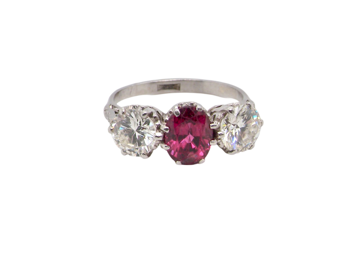 A fine early 20th century Ruby and Diamond Ring – Vintage Tom